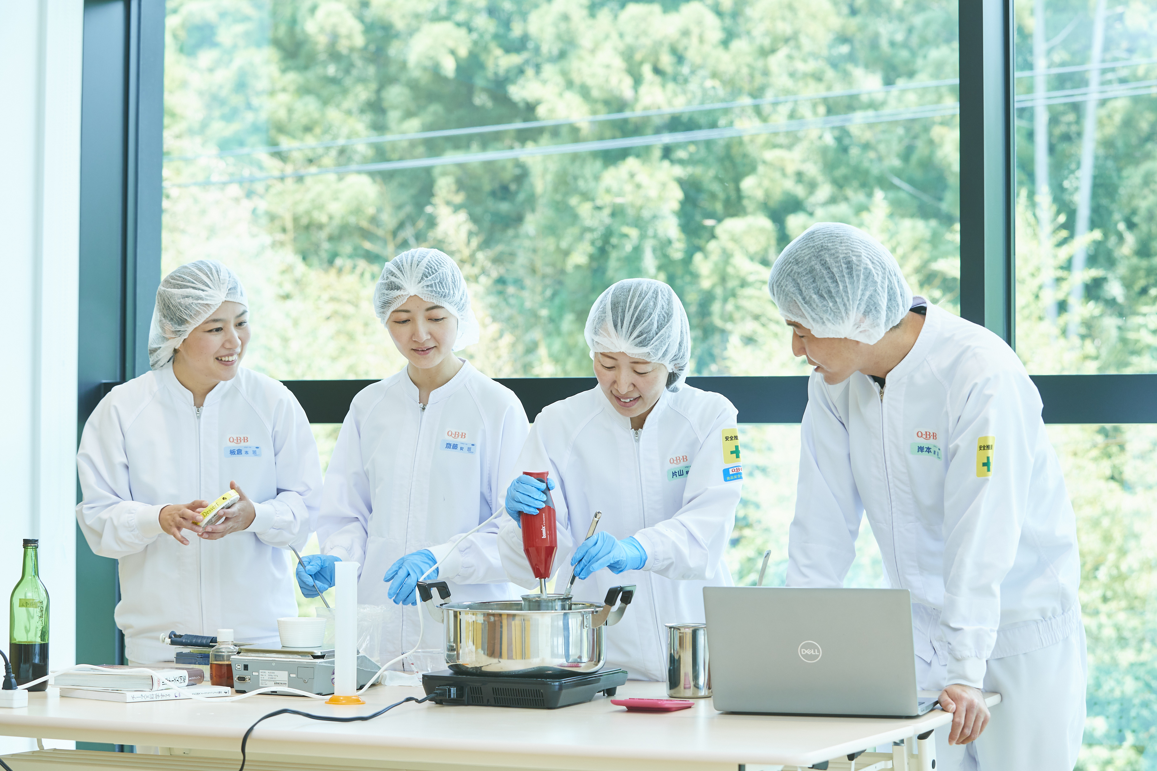 QBB開発秘話・開発者たちの熱い想い～vol.8：常に冷蔵庫に入れておきたくなるような商品にしたい! 「QBBベビーチーズゆず胡椒入り ...